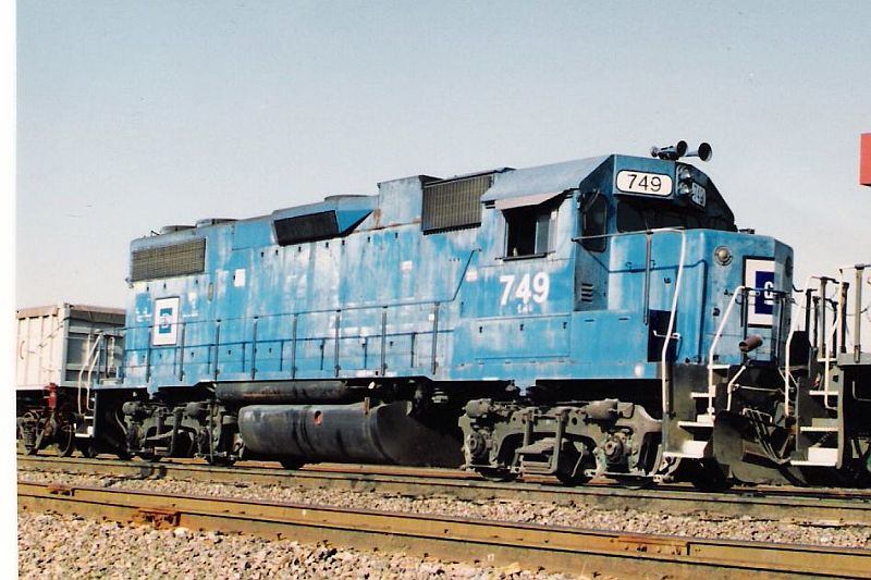 GP 38 749
